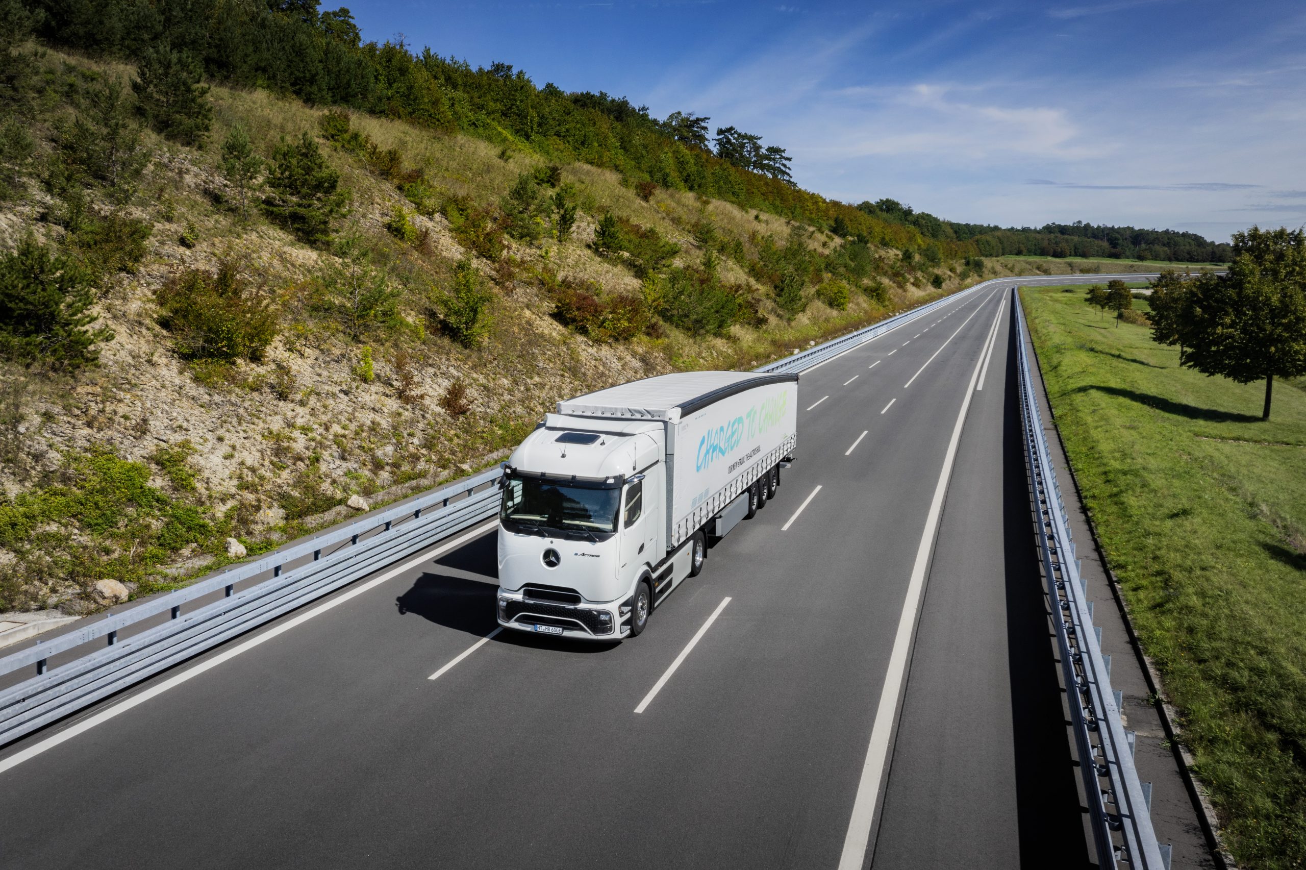 Mercedes-Benz Trucks realizará jornada de teste mais extensa da ...
